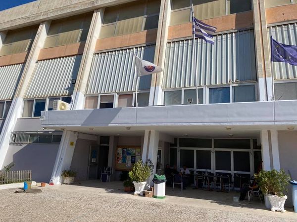 ΣΥΝΤΗΡΗΣΗ ΚΛΕΙΣΤΟΥ ΓΥΜΝΑΣΤΗΡΙΟΥ ΛΑΥΡΙΟΥ ΚΑΙ ΠΑΙΔΙΚΗΣ ΧΑΡΑΣ ΚΑΒΟΔΟΚΑΝΟΥ ...