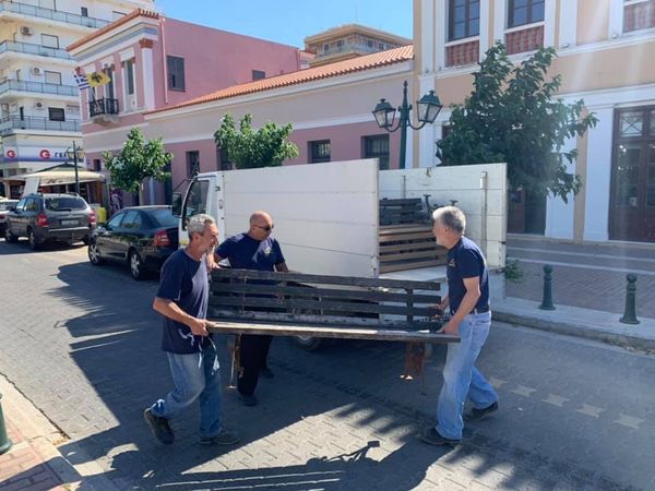 ΤΟΠΟΘΕΤΗΣΗ ΠΑΓΚΑΚΙΩΝ ΣΤΗΝ ΚΕΝΤΡΙΚΗ ΠΛΑΤΕΙΑ ΛΑΥΡΙΟΥ [ΙΟΥΝ. 2019] – ΔΑΝΕΤΑΛ