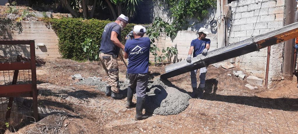 ΕΠΙΣΚΕΥΗ ΔΡΟΜΟΥ, ΕΝΑΝΤΙ ΚΟΙΜΗΤΗΡΙΟΥ, ΜΕ ΜΠΕΤΟΝ, ΠΛΑΚΑ, ΚΕΡΑΤΕΑ – [ΙΟΥΝ ...