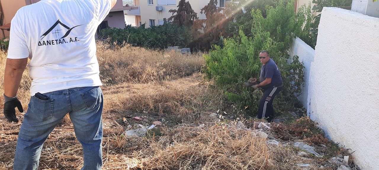 ΚΑΘΑΡΙΣΜΟΣ ΟΙΚΟΠΕΔΟΥ ΕΠΙ ΟΔΟΥ ΛΑΚΩΝΩΝ, ΛΑΥΡΙΟ – [ΑΥΓ. 2023] – ΔΑΝΕΤΑΛ